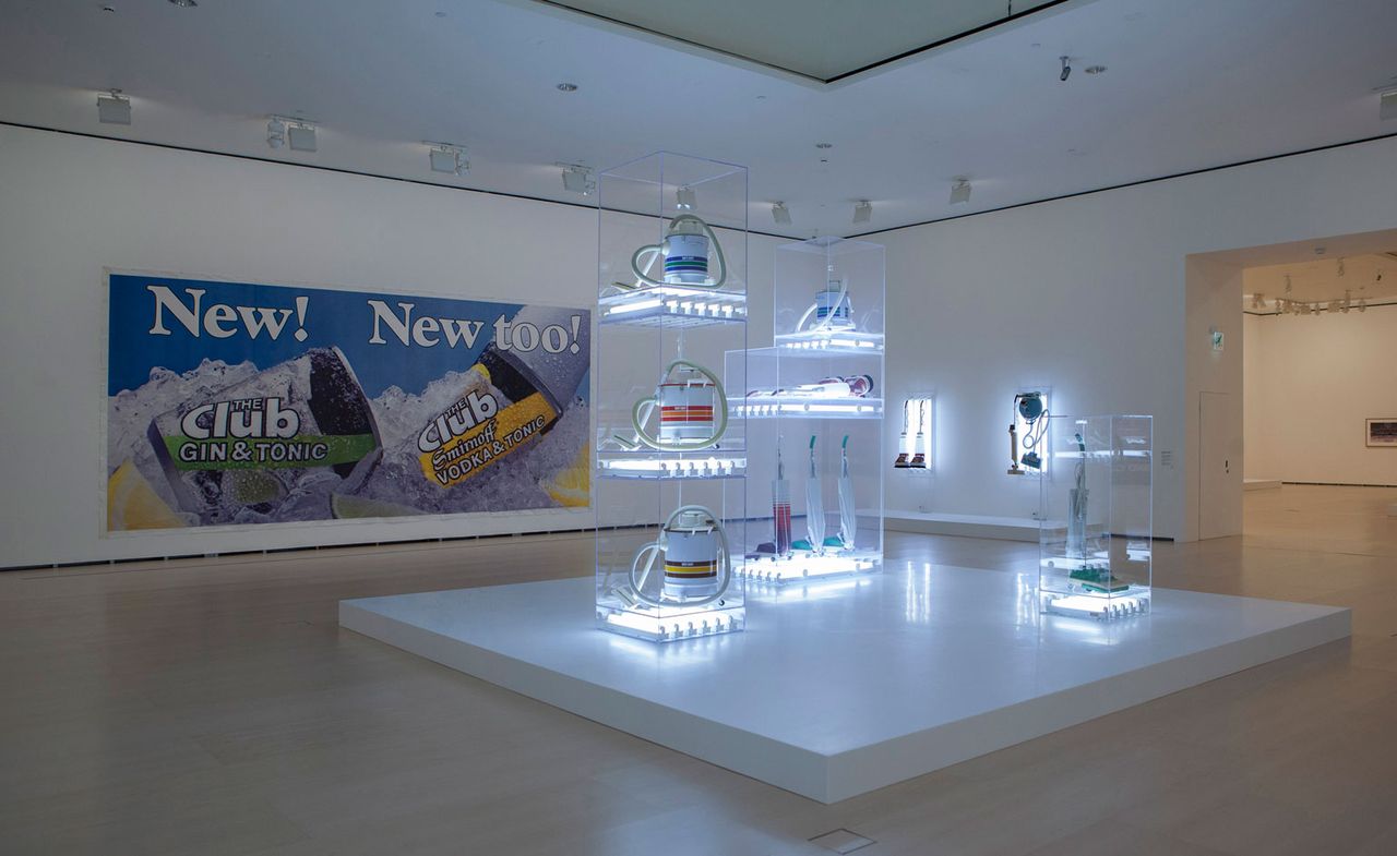 Ubiquitous inflatables: Jeff Koons reveals a new retrospective at the ...