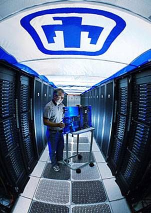 Ignore Power And Heat - Taming the Wild Supercomputer | Tom's Hardware