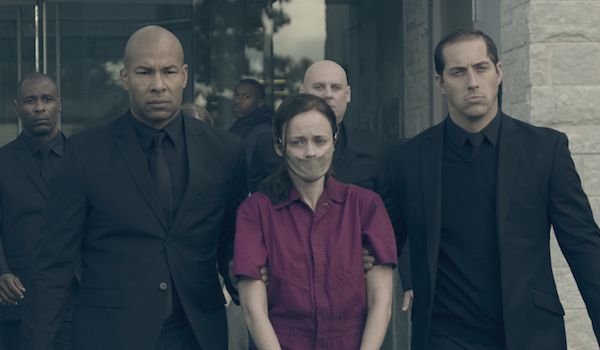 The Handmaid's Tale Review: Hulu's Chilling Dystopian Drama Is One Of ...