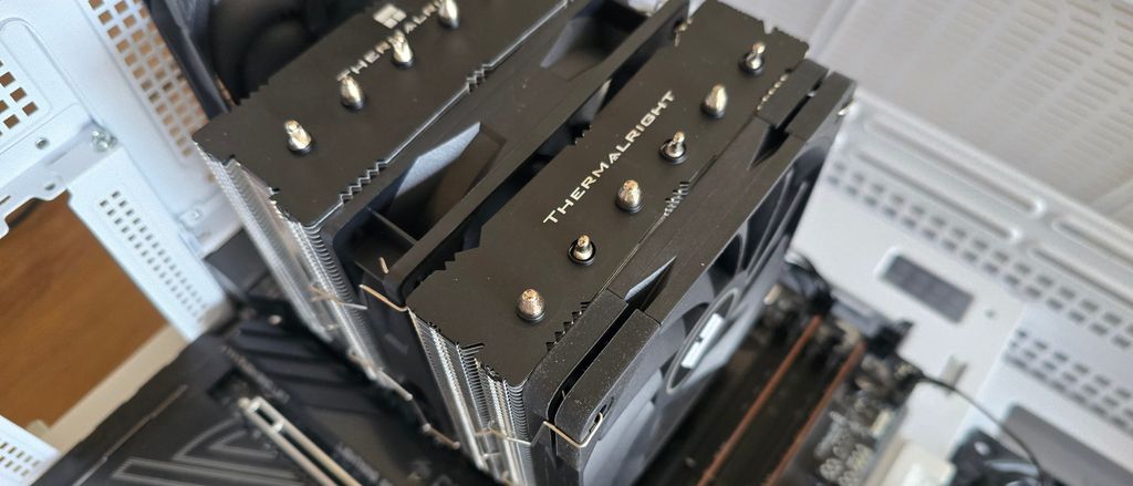 Thermalright Royal Knight 120 SE Review: Offset and affordable | Tom's Hardware