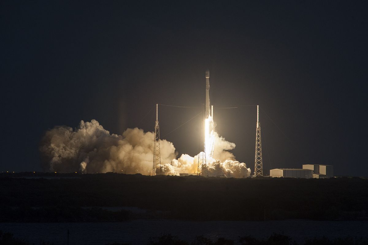 Photos: SpaceX Launches SES-9 Satellite, Attempts Rocket Landing: Page ...
