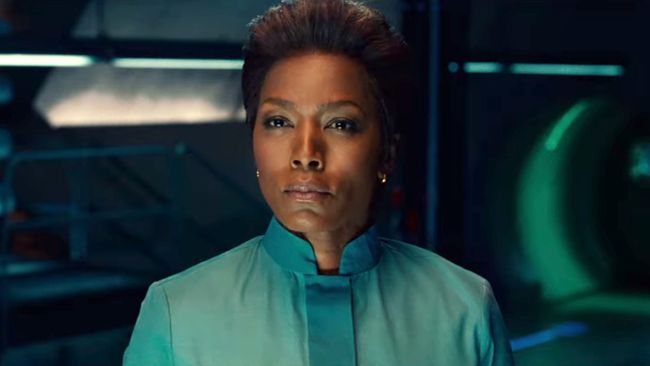 Green Lantern Cast: What The Actors Are Doing Now, Including Ryan ...