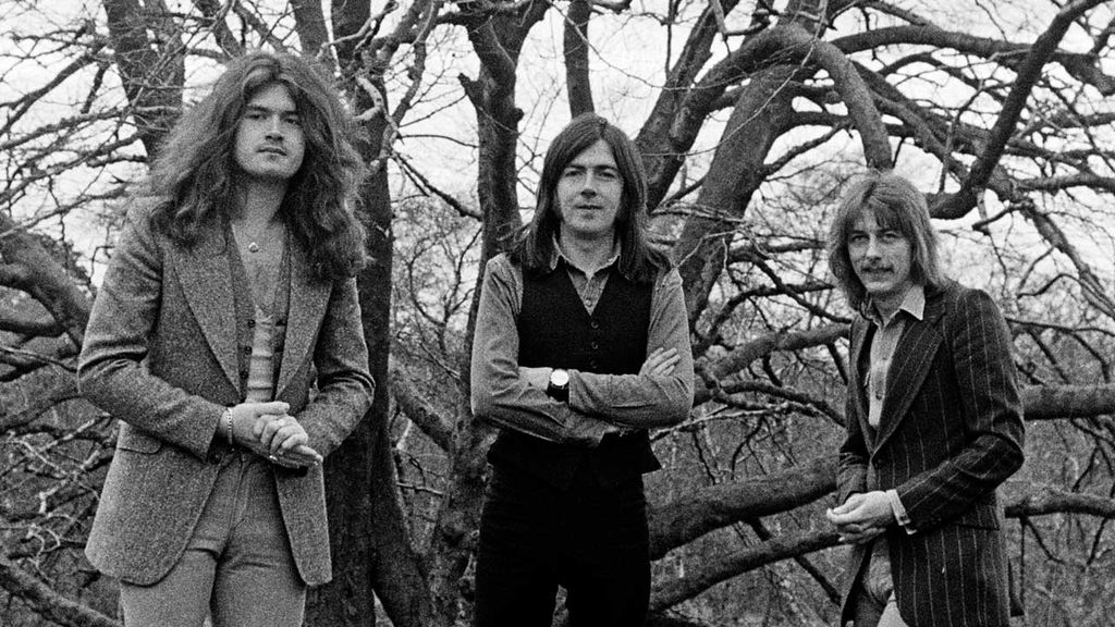 Trapeze: the complicated story of the band that gave Glenn Hughes to ...