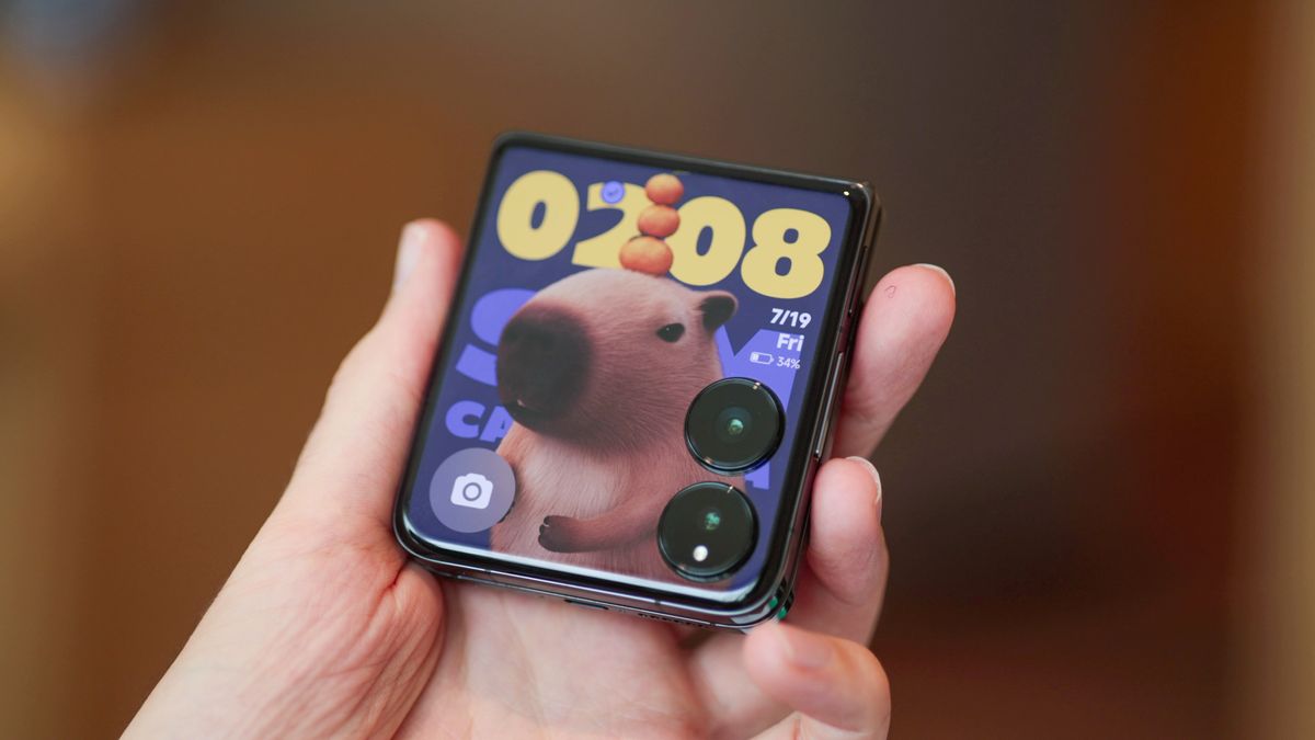 Leica co-engineered Xiaomi Mix Fold 4 and Mix Flip hands-on impressions ...