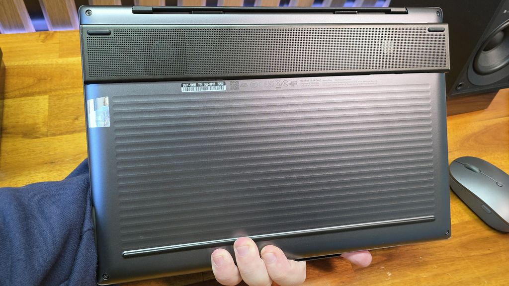 Lenovo Thinkpad X9 review: The prettiest business PC | Tom's Hardware