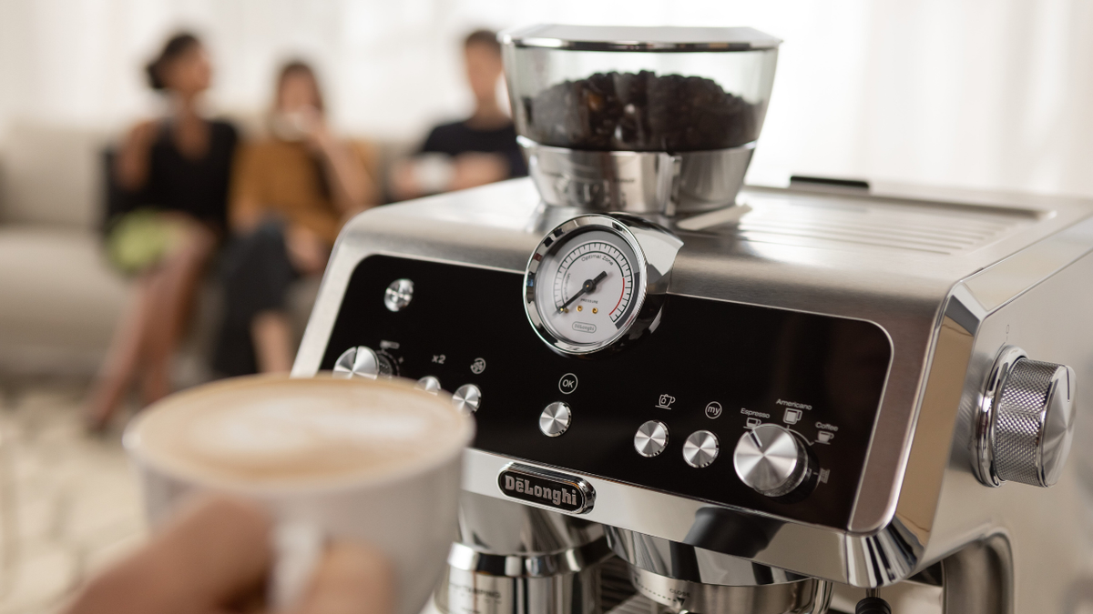 Do you own a De’Longhi coffee machine? Here's how you can claim 2 bags ...