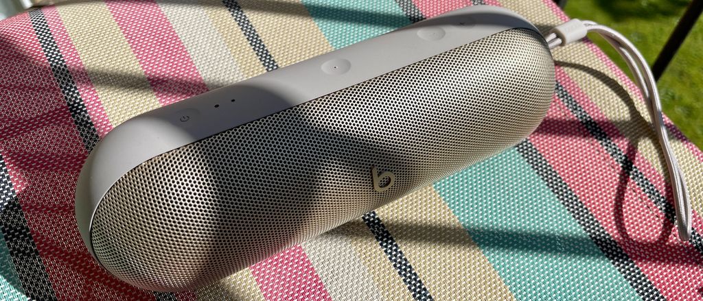 Beats Pill review: a Bluetooth speaker with style, great sound and… too ...
