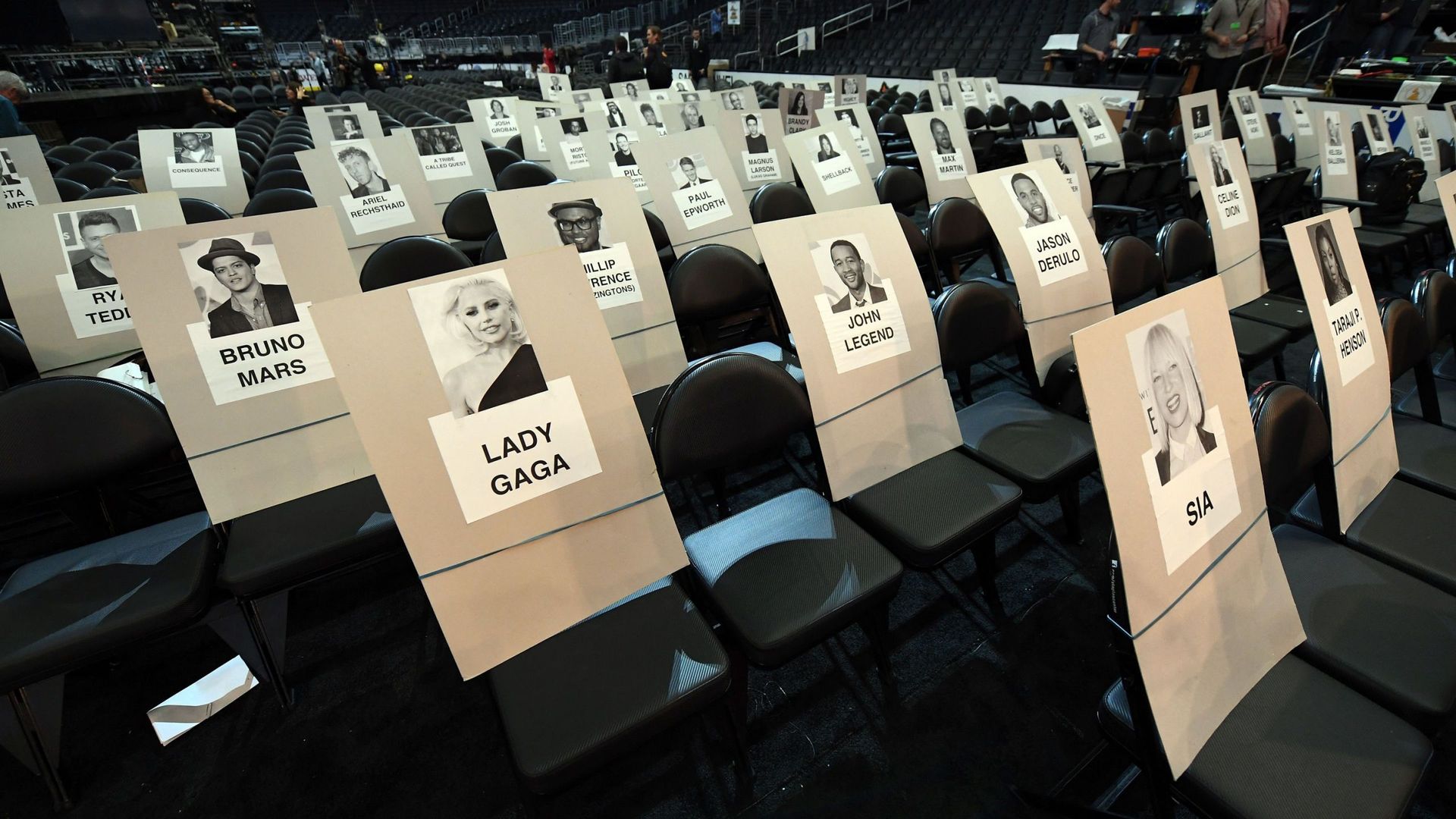 Grammy Awards Celebrity Seating Photos - Where Are Celebrities Sitting ...
