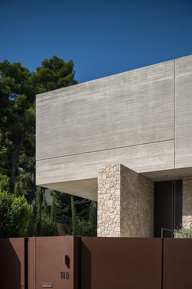 Tour this Residence in Dionysos in Greece | Wallpaper