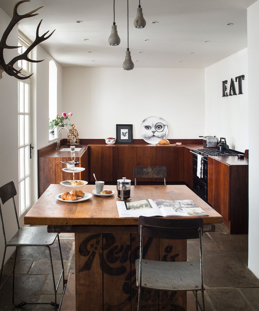 U-shaped kitchen ideas: 20 ways this layout works for everyone | Homes ...