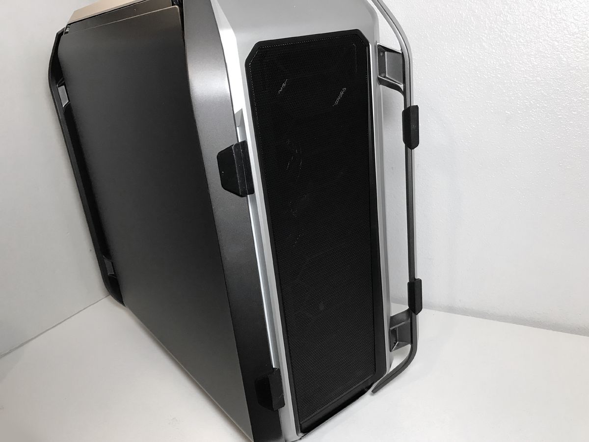 Cooler Master Cosmos C700M Review: A Colossal Success - Tom's Hardware ...