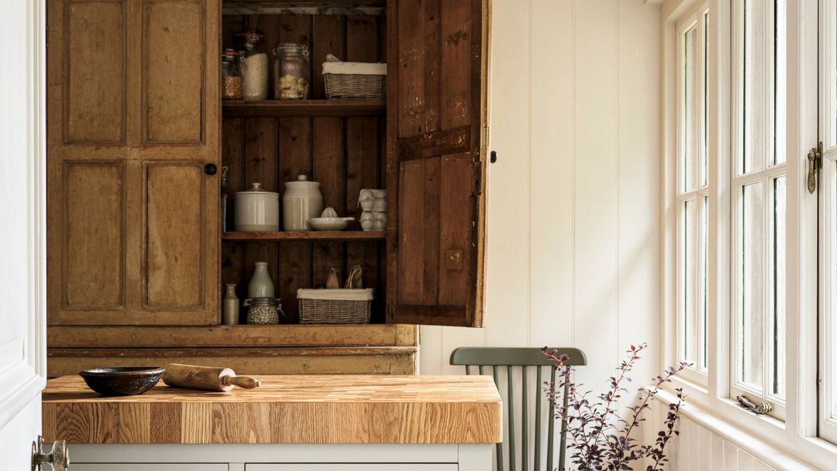 Quick fall pantry reset: 5 steps pro organizers swear by | Homes and ...