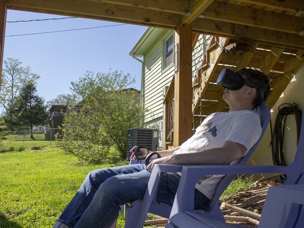 How to socialize with your friends in VR with Bigscreen | Windows Central