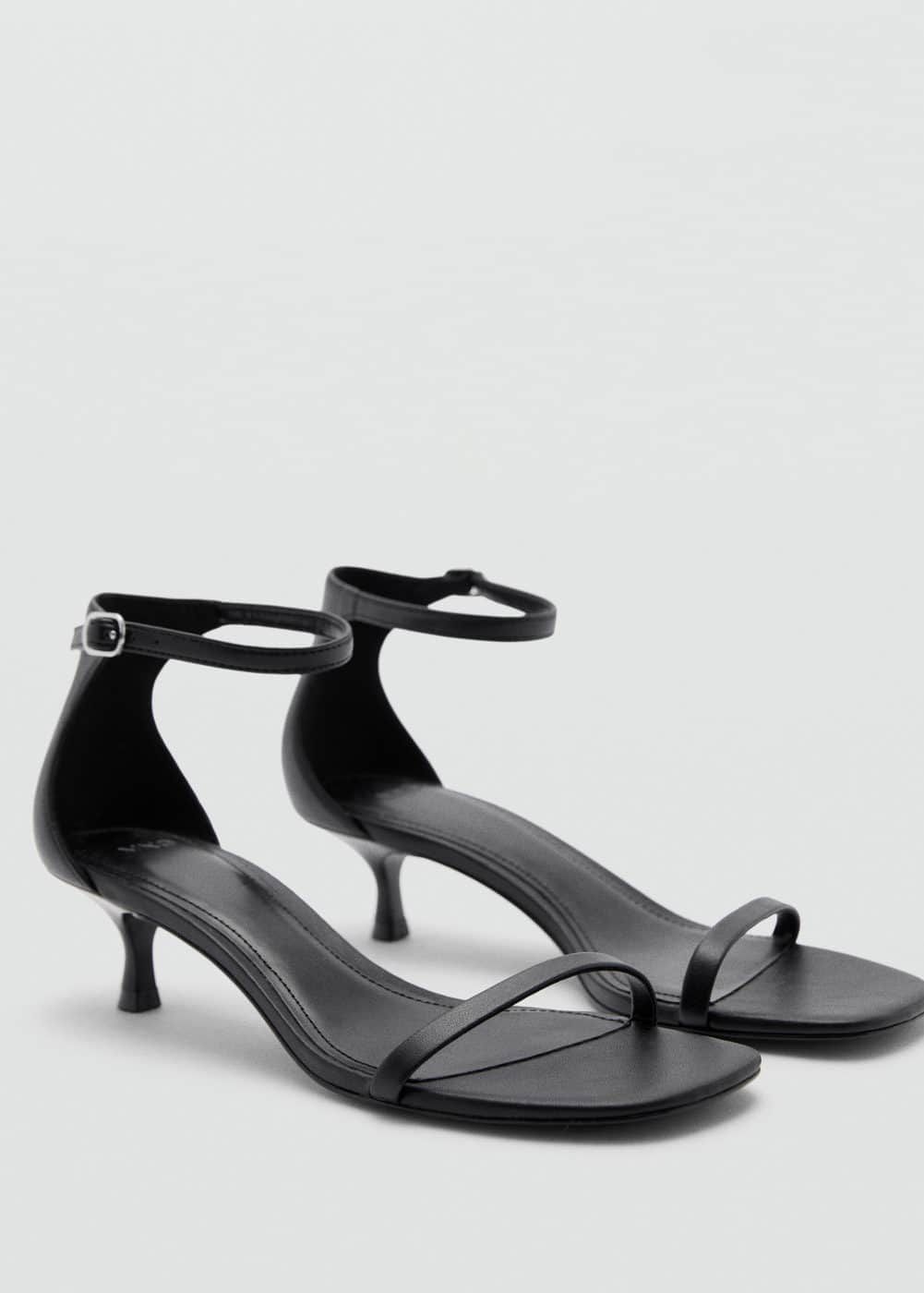 '90s-Inspired Sandals Are Everywhere Right Now | Who What Wear