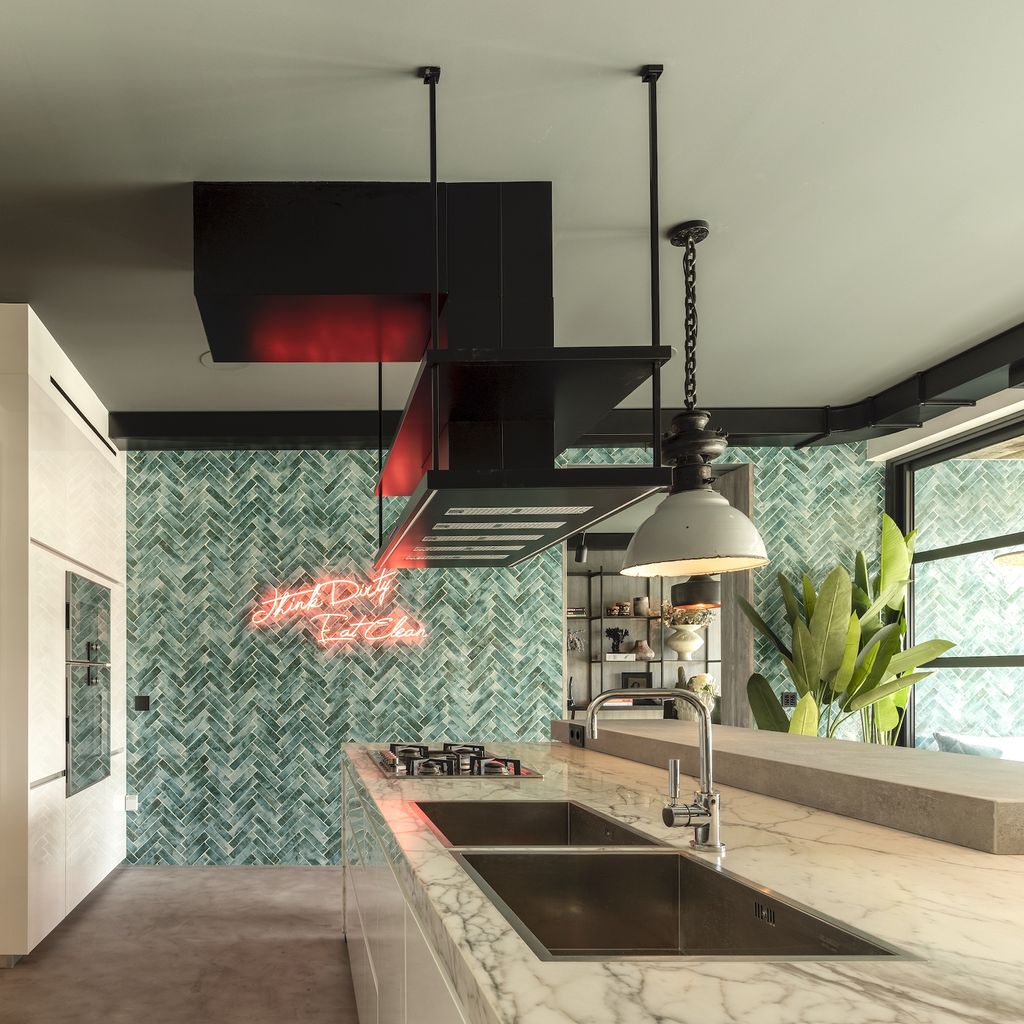 This private holiday home in Quinta do Lago blends contemporary ...