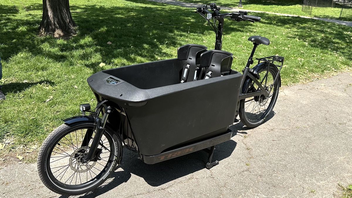 Trek Fetch+4 hands-on: What it's like to ride Trek's first electric cargo bike | Tom's Guide