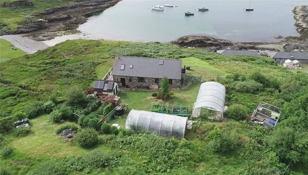 A completely self-sustaining house in one of the most remote, idyllic ...