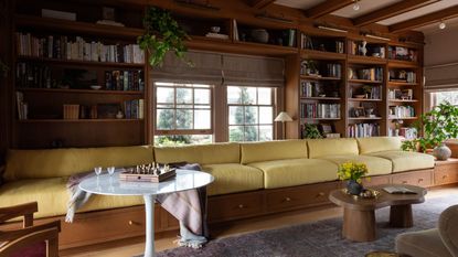 30 years since Clueless, Cher's dressing room remains trendy | Homes ...