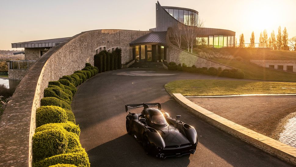 Holy downforce! This fan-powered EV just became the world’s first to ...