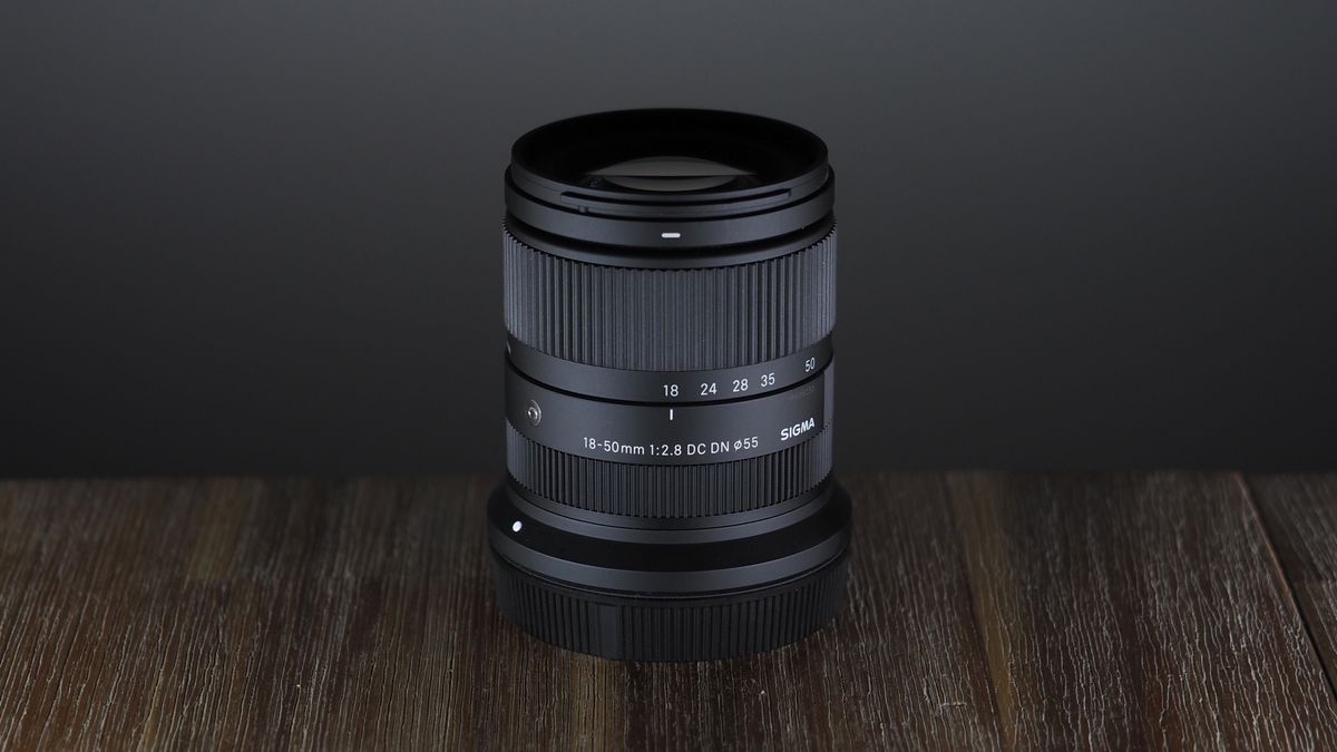 Sigma 18-50mm f/2.8 DC DN | C review: Sigma's first Canon RF lens is a ...