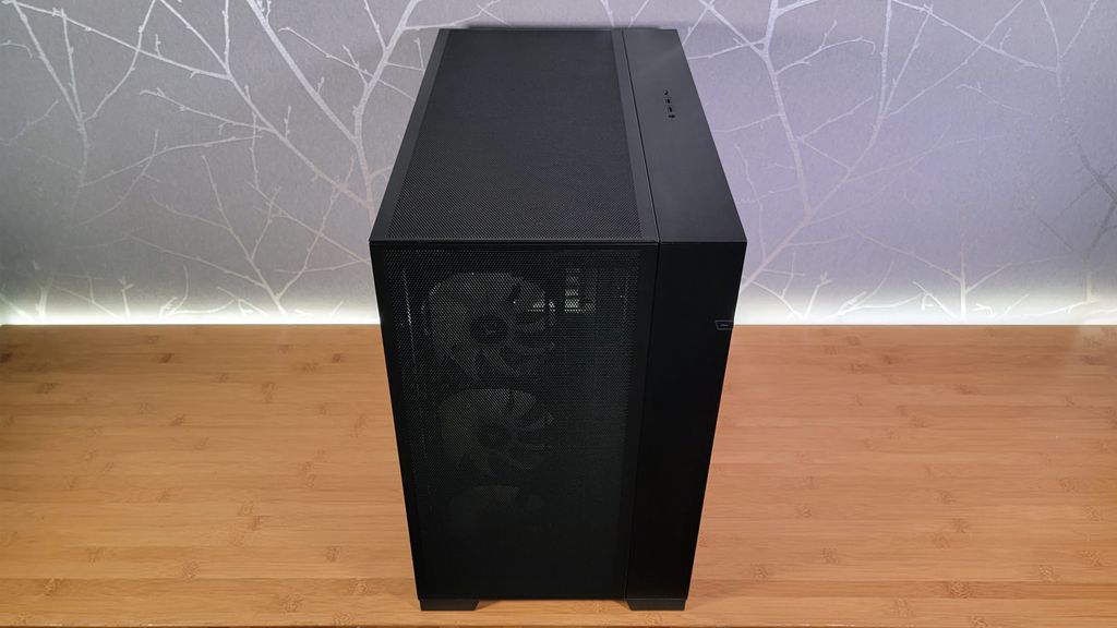 Lian Li's O11D EVO Is a Morphing Case Monster | Tom's Hardware