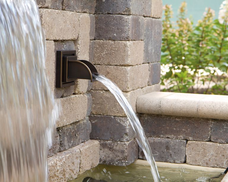Garden wall water feature ideas: 11 decorative designs | Gardeningetc