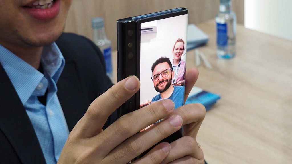 Huawei Mate X hands-on: First impressions, specs and more | Tom's Guide