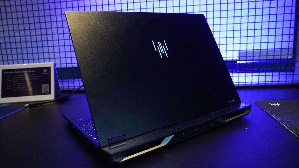 Acer Predator Helios Neo 16 AI (2025) hands-on review: A mid-range ...