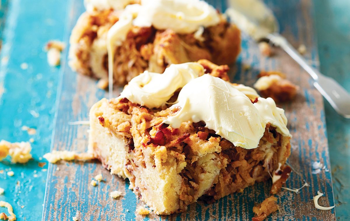 Apple dappy | Baking Recipes | GoodtoKnow