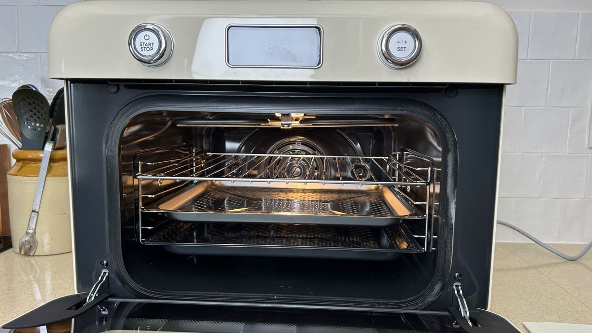 Smeg Countertop Combi Steam Oven review | Tom's Guide