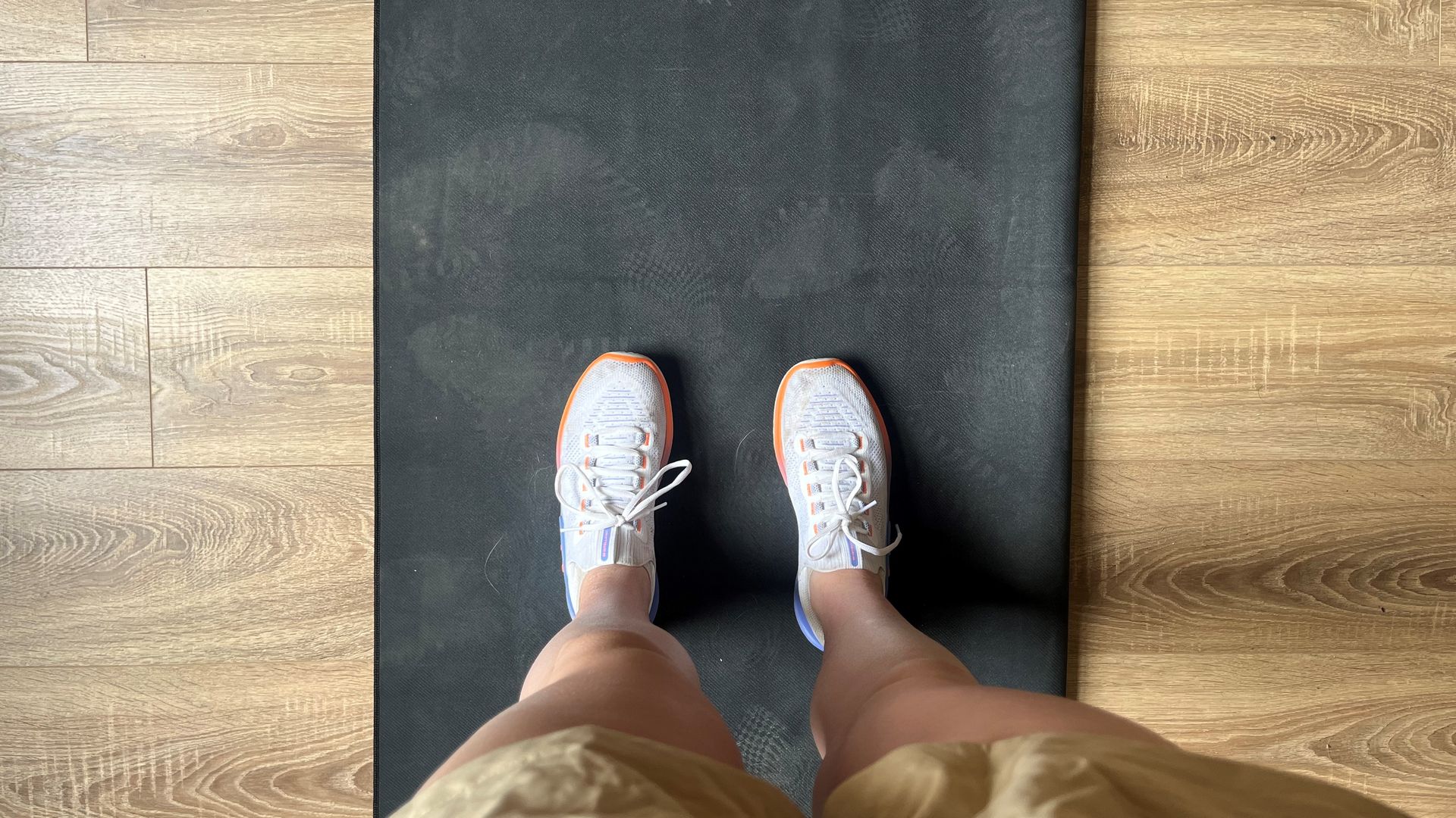 I tried this 10-minute hip-strengthening routine and it improved my ...