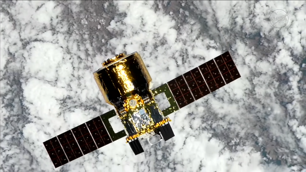 Japan's 1st HTV-X cargo craft arrives at the International Space ...