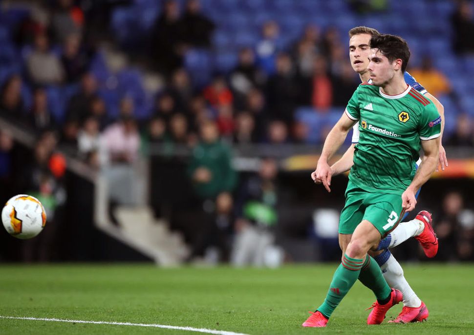 Pedro Neto saves Wolves with equaliser against 10-man Olympiacos ...