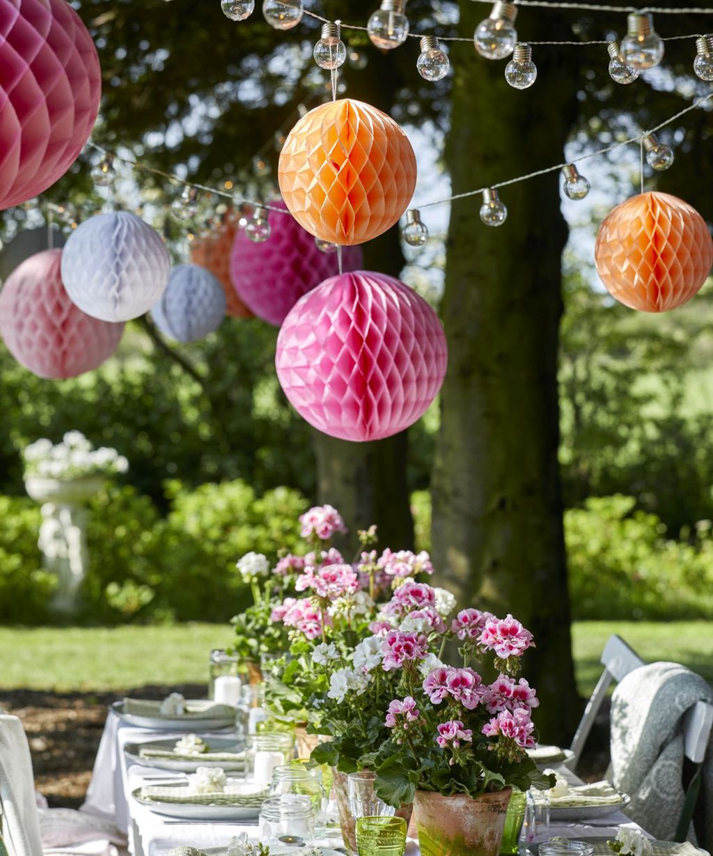 How to throw a garden tea party for a fun get-together | Gardeningetc