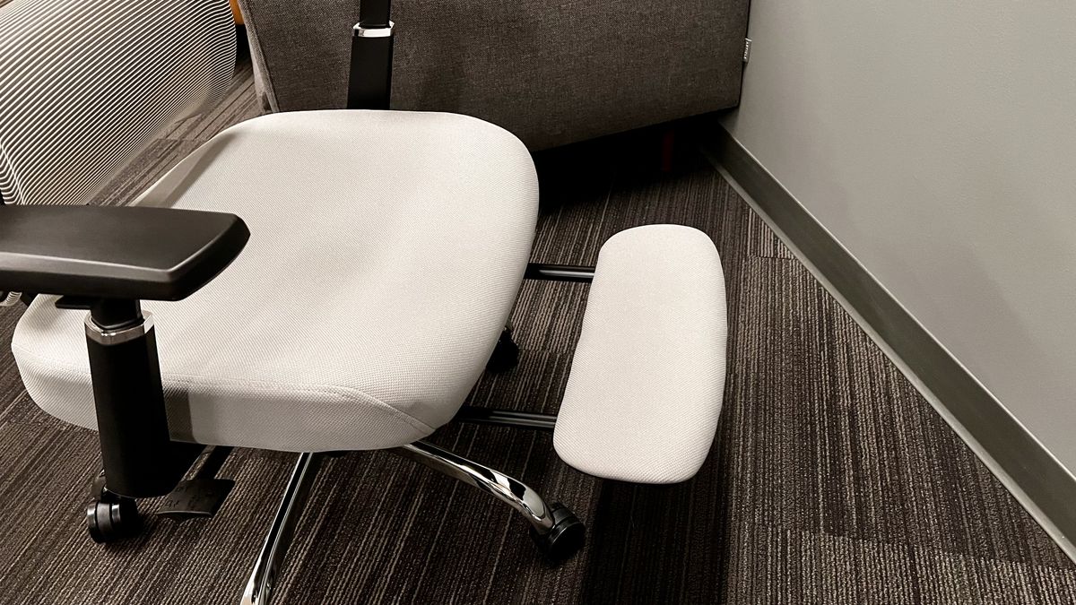 Flexispot C7 Lite office chair review | TechRadar