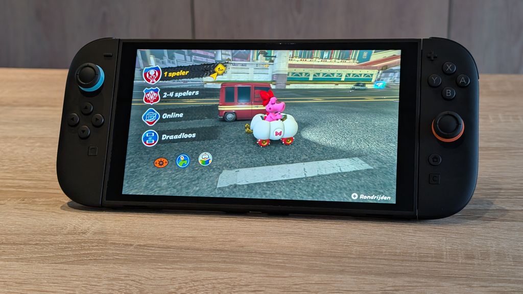 Why I’m ditching the Steam Deck for the Nintendo Switch 2 for my next ...