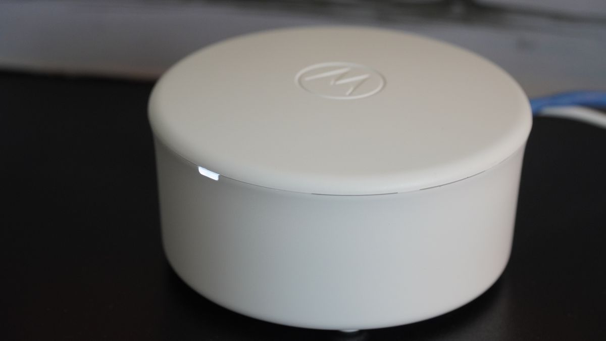 Motorola Q11 Wi-Fi 6 mesh system review: Not quite good enough ...