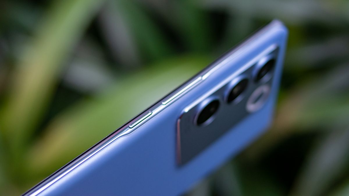 Vivo V27 Pro review: It takes the fight to last year's flagship phones ...