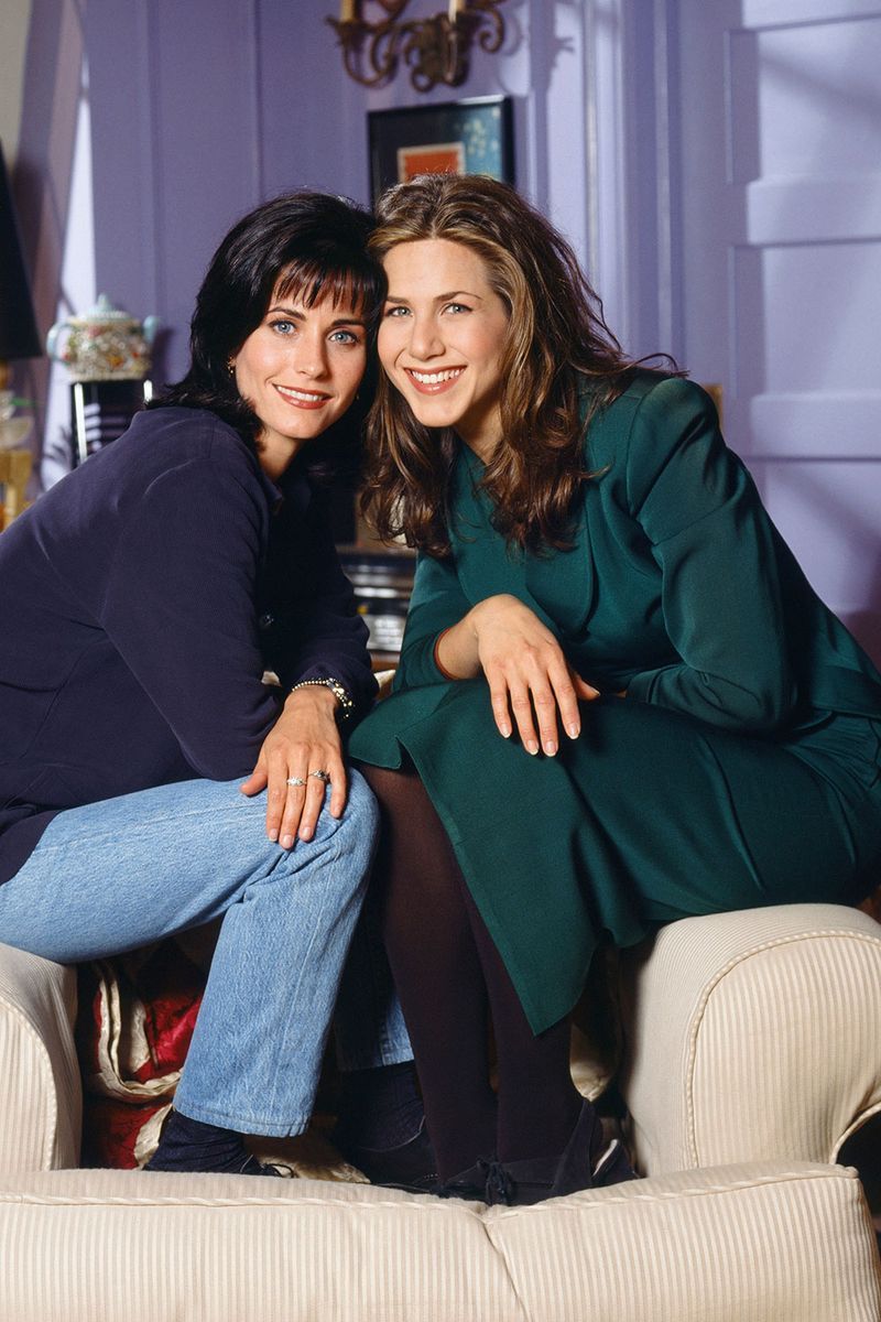 Rachel Green Friends Fashion - Rachel Green's Best Outfits on Friends ...