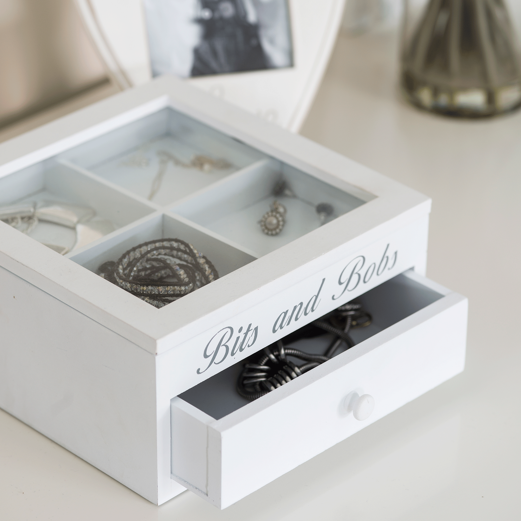 How to organise jewellery – 10 ways to keep your collection in order ...