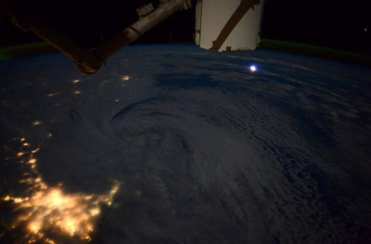 Astronaut Captures Huge Winter Storm from Space (Photos) | Space