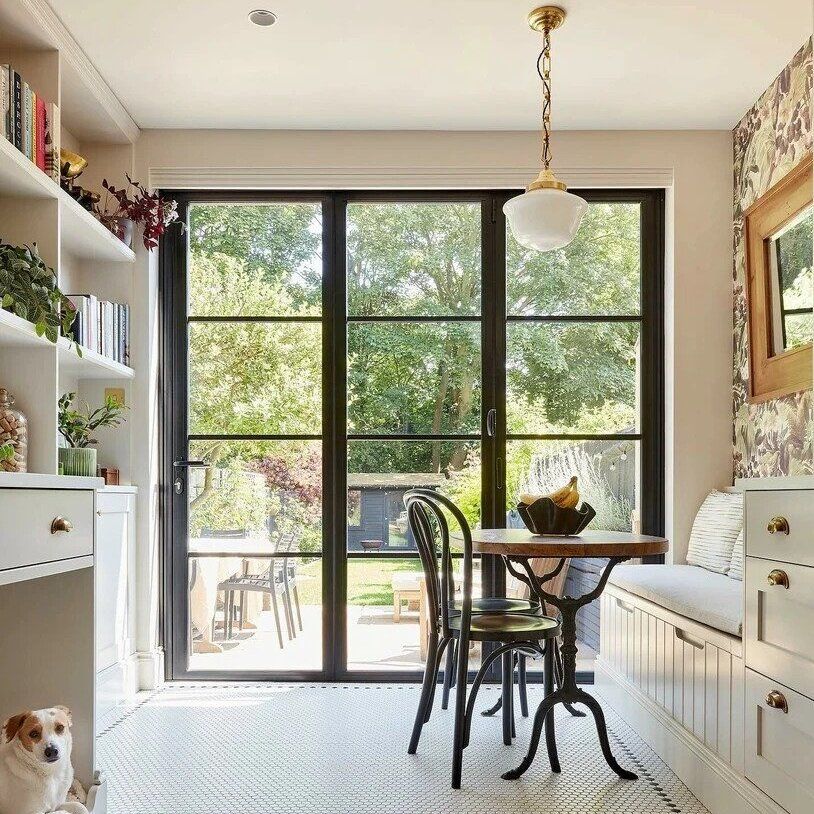 Amanda Seyfried's kitchen uses a single color scheme to perfection ...