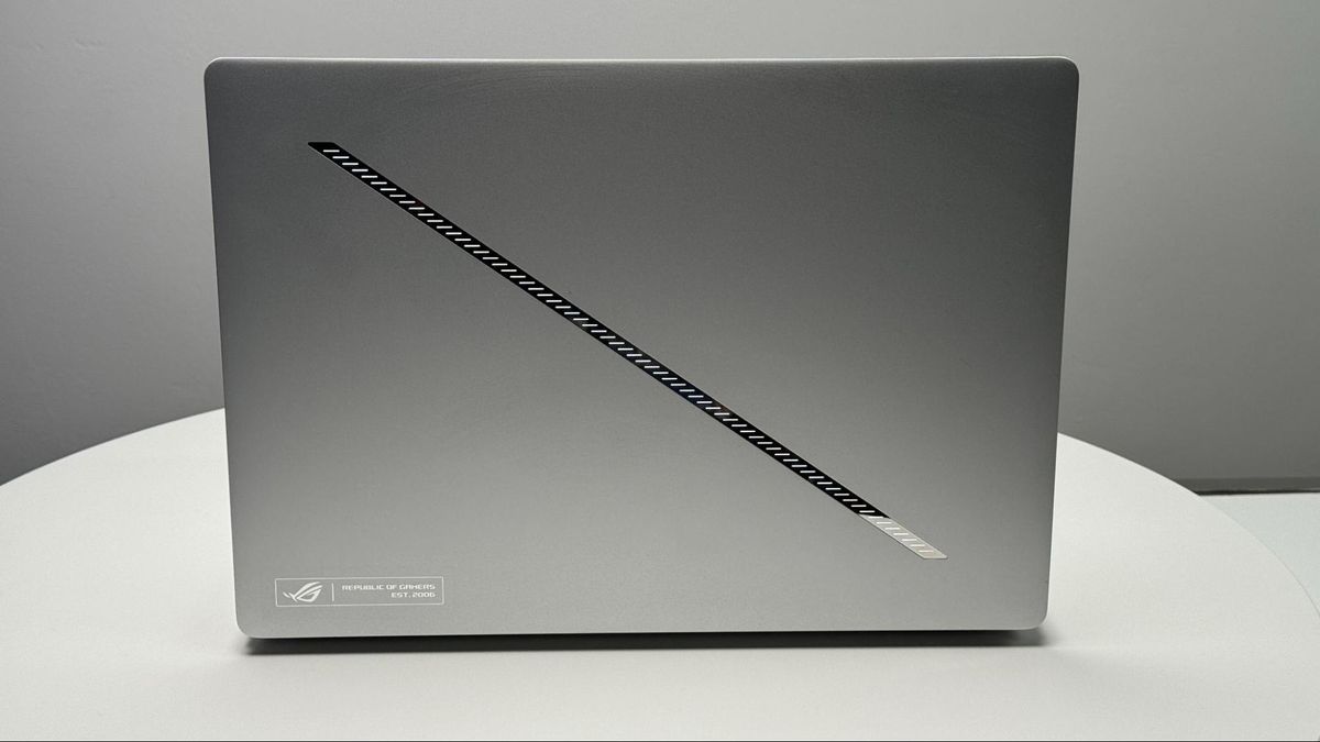 Asus ROG Zephyrus gets a sleek, slim new look with AMD Hawk Point and ...