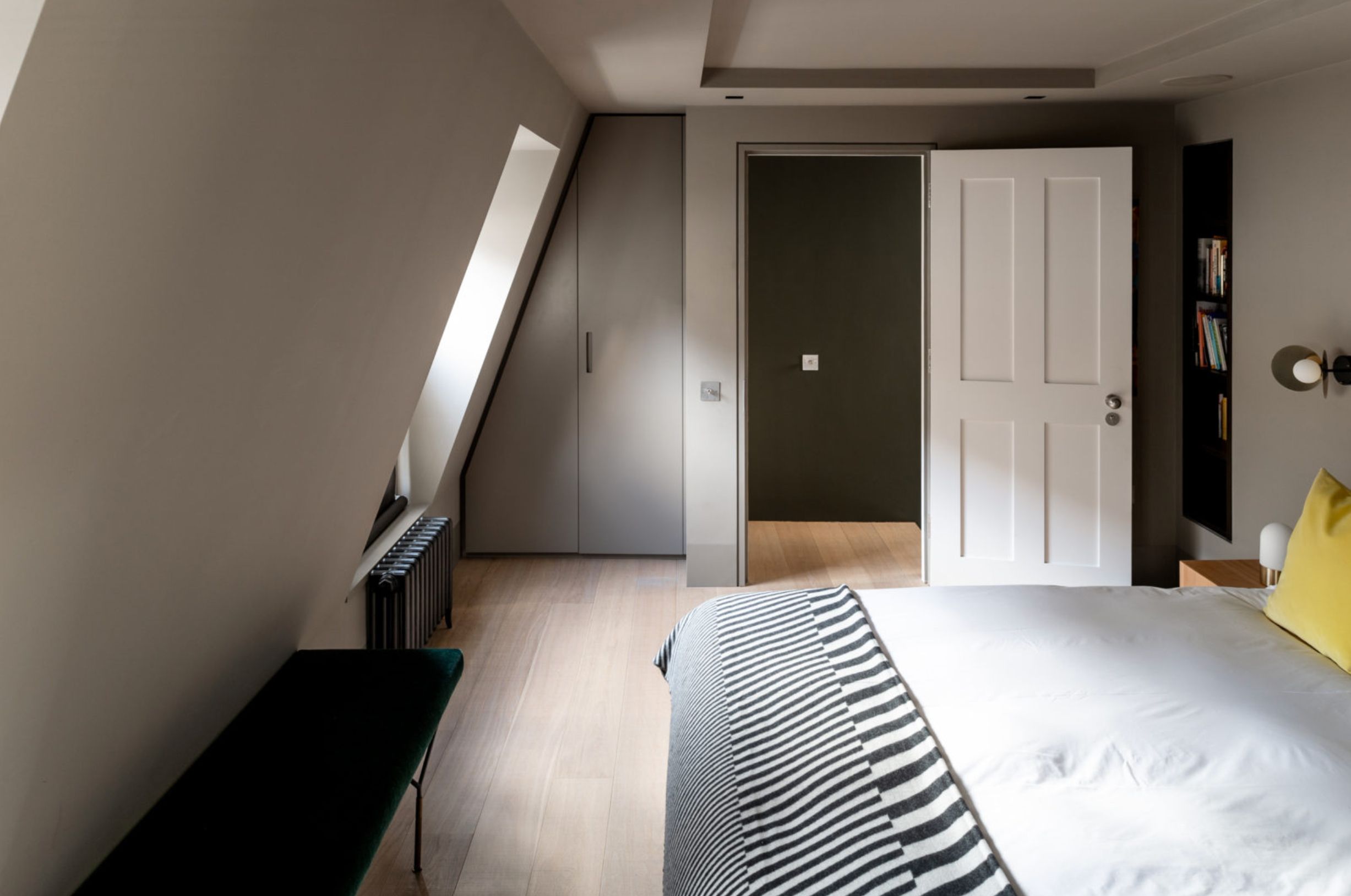 5 Things You Should Never Store In a Loft and Why | Livingetc