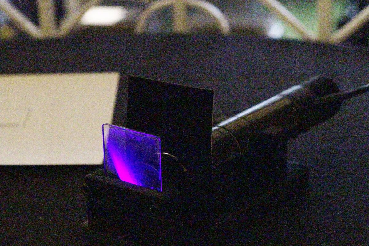 New AR Waveguides Promise Smaller Glasses, Better Image Quality | Tom's ...