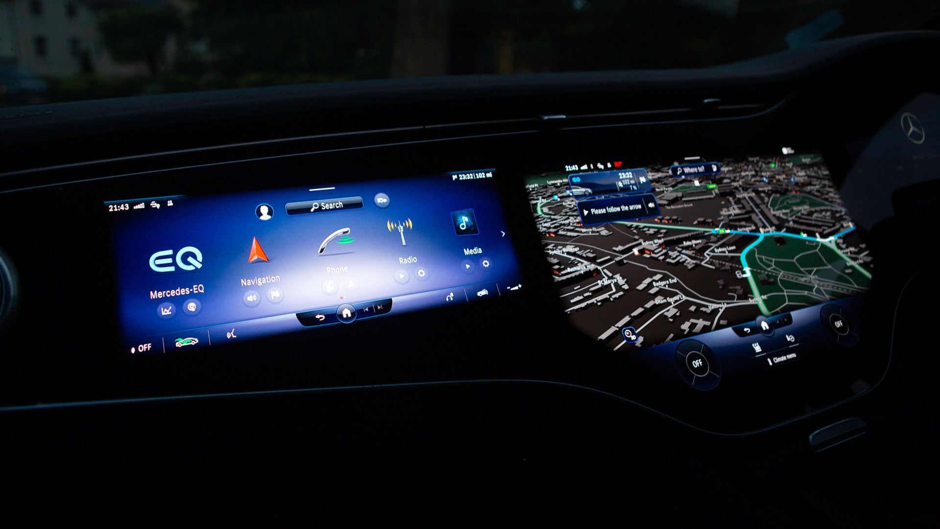 The Mercedes-Benz Hyperscreen rocks but this fourth display is my ...