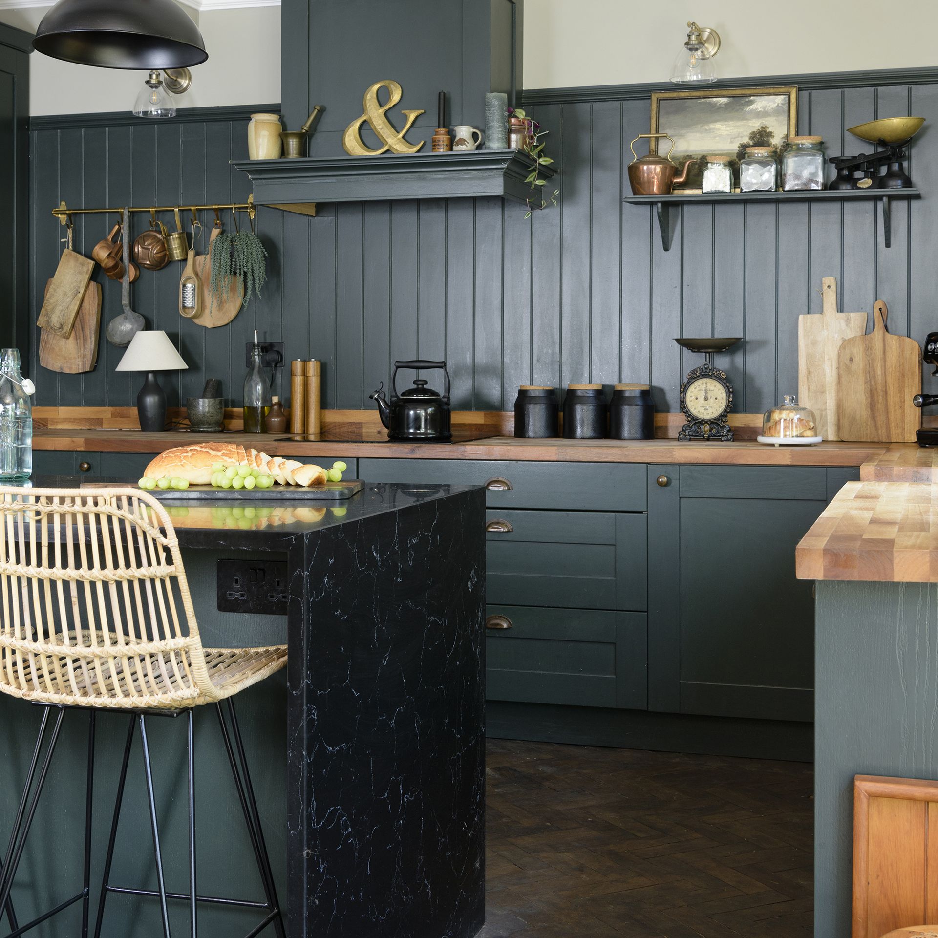 The top peninsula kitchens to help you plan a perfect layout | Ideal Home