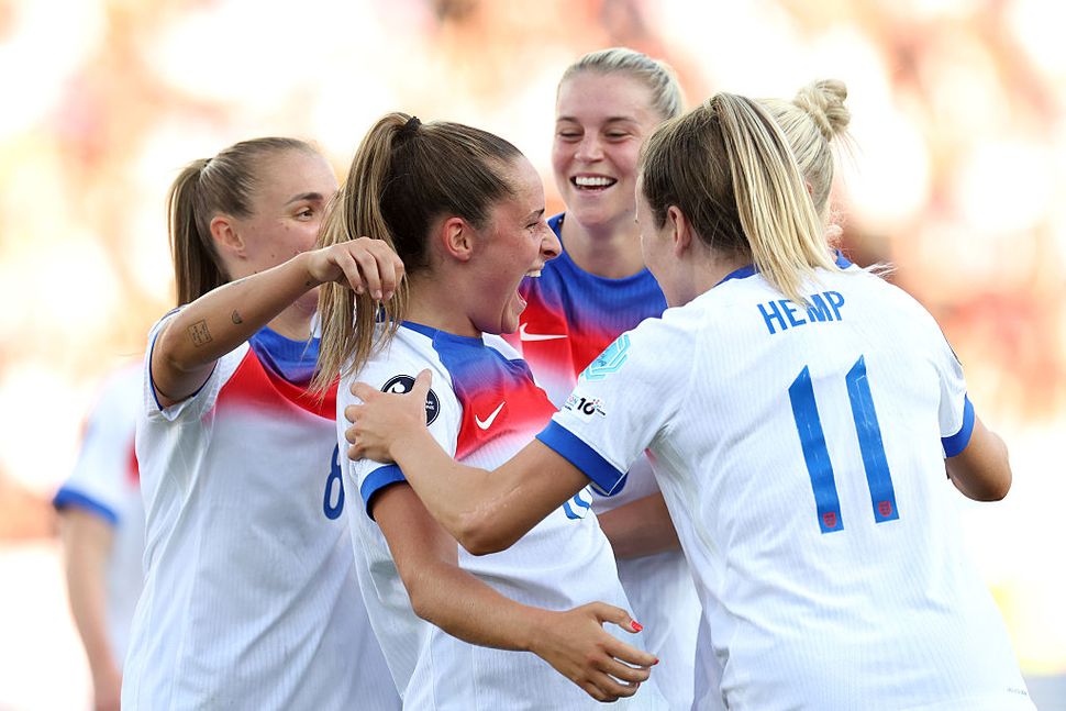 Which clubs do Euro 2025 winning Lionesses play for? | FourFourTwo