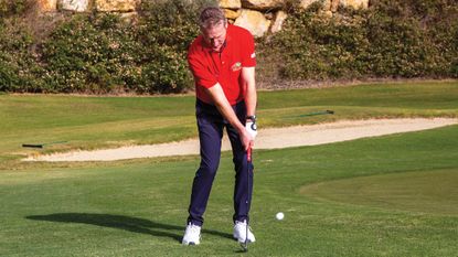 How To Chip In Golf: Tips To Perfect Your Chipping Technique | Golf Monthly