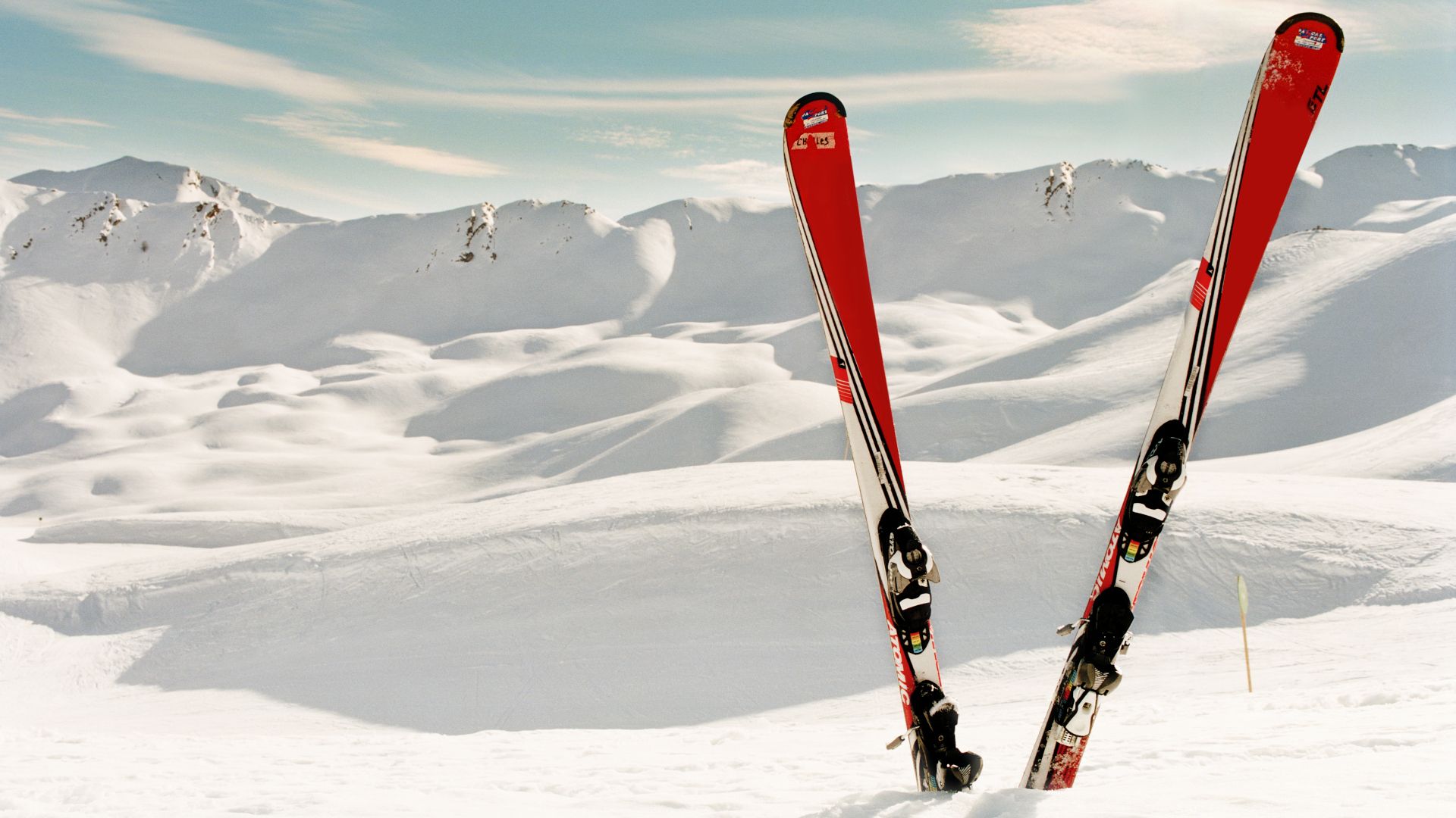 What is camber on skis? A beginners guide to camber and rocker | Advnture